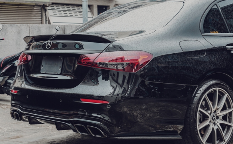 Future design FD Carbon Fiber REAR SPOILER for Mercedes Benz E-Class E ...